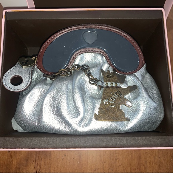 Juicy Couture | Bags | Rare Retro Juicy Couture Pam Gela Metallic Silver Scottie Wristlet Purse ...